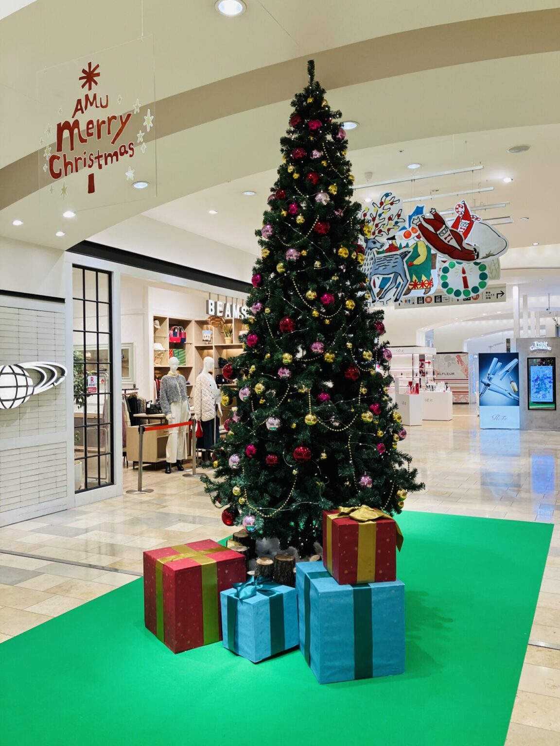 【マッチング紹介】アミュプラザおおいた×ico crafts（イラストレーター）クリスマスシーズンコラボ｜POART｜大分市アーティストバンク